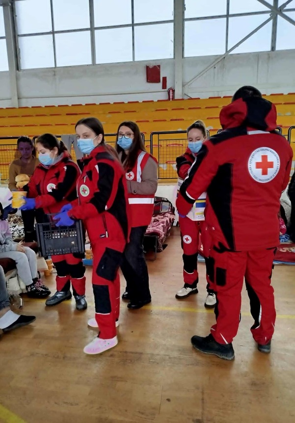 Implemented activities in response to the floods in Kichevo - | Црвен ...